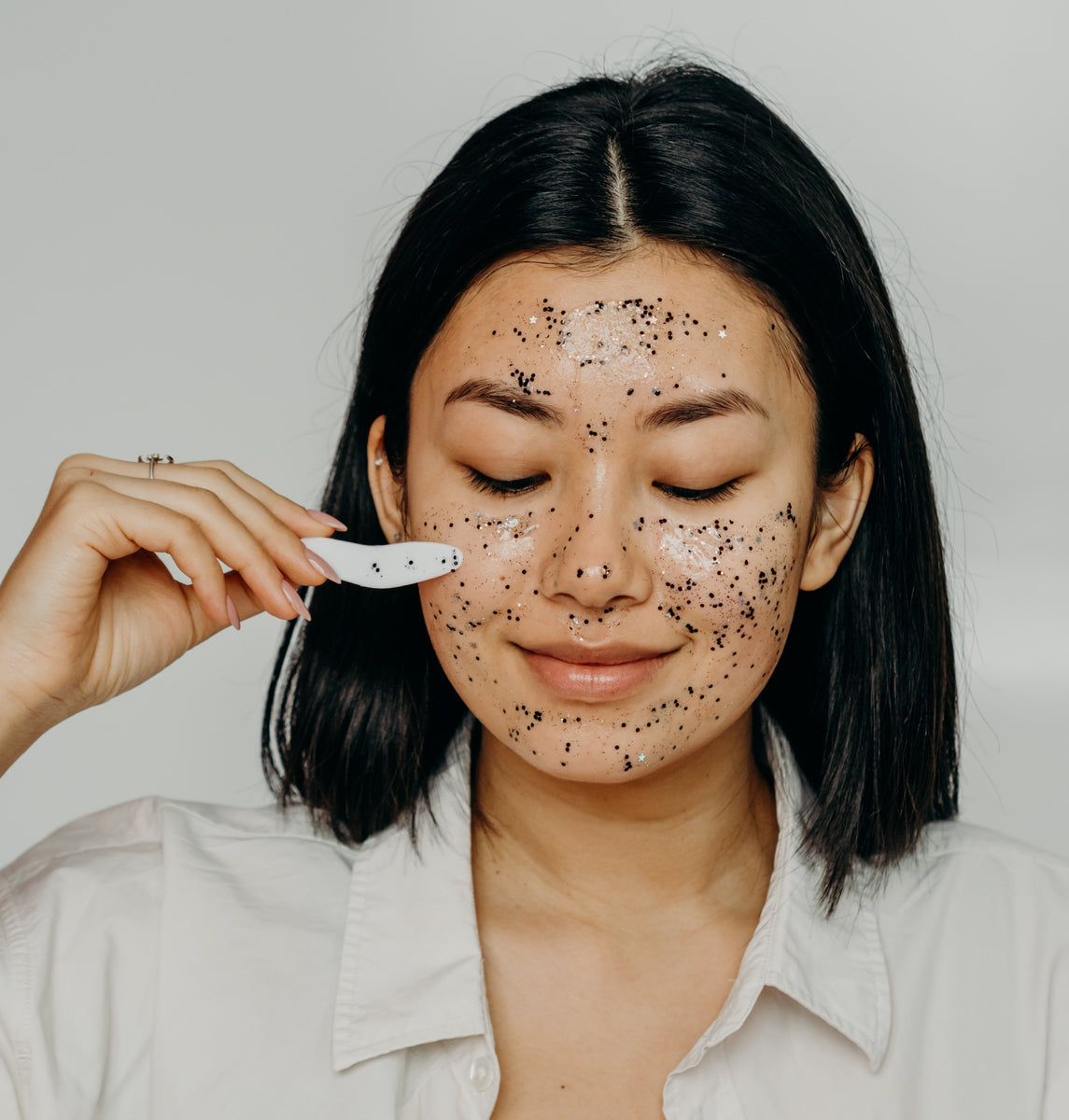 How to find the right skincare items? – Cre Chez Cosmetics
